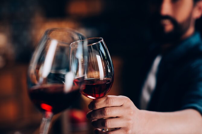 Fun Wine Tasting with the most italian Sommelier in Milan - Authenticity and Reviews