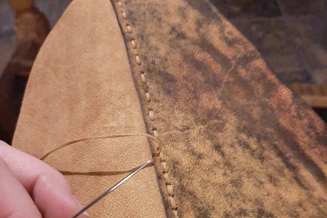Genuine Leather Tote Bag Workshop in Leiden - The Sum Up