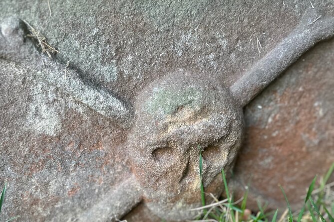 Ghost, Ghouls and Graveyards Private Highland Tour - The Sum Up