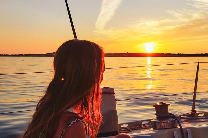Golden Horizons: Private Sailboat Sunset Sail in Ibiza - The Ideal Audience for This Tour