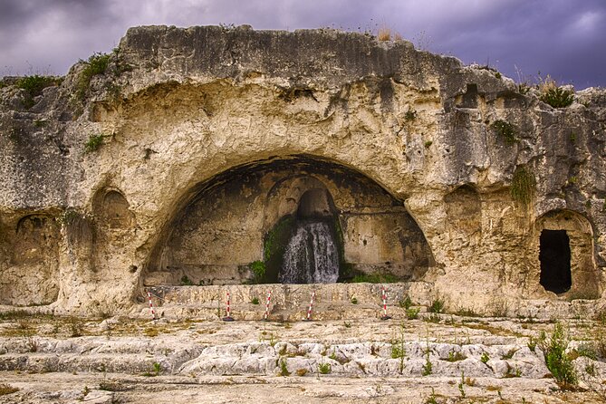 Group guided tour of the archaeological park of Neapolis - Why Choose This Tour?