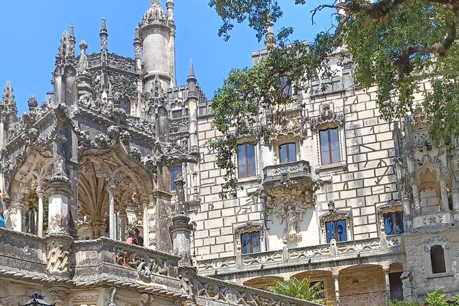 Group to Pena Palace, Sintra (pass by Regaleira) and Cascais - The Practical Side: Transportation and Timing