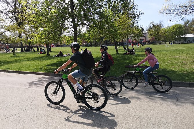 Guided E-bike Tour in Bologna with aperitif - Review Snippets: What Travelers Love