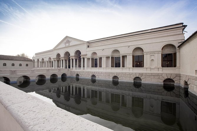 Guided Tour of Te Palace of Mantua - What to Expect During the Tour