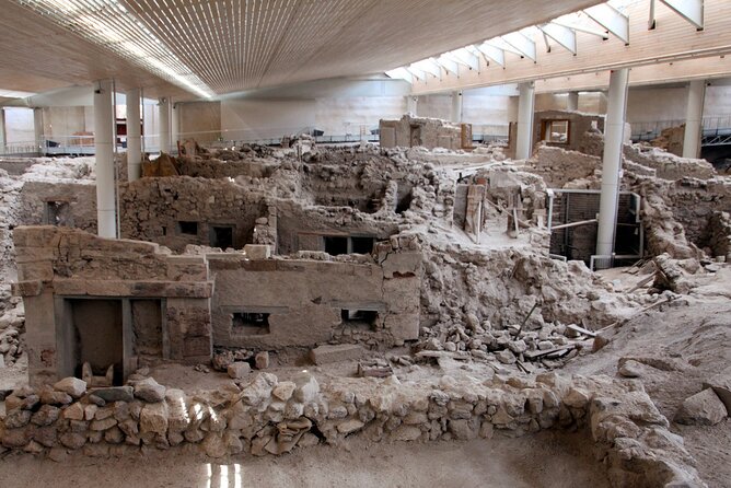 Guided Tour to the Akrotiri Archaeological Site in Santorini - Practical Tips for the Visit
