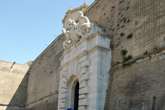 Guided tours in Spanish with skip-the-line ticket for Vatican City - What’s the Experience Like?