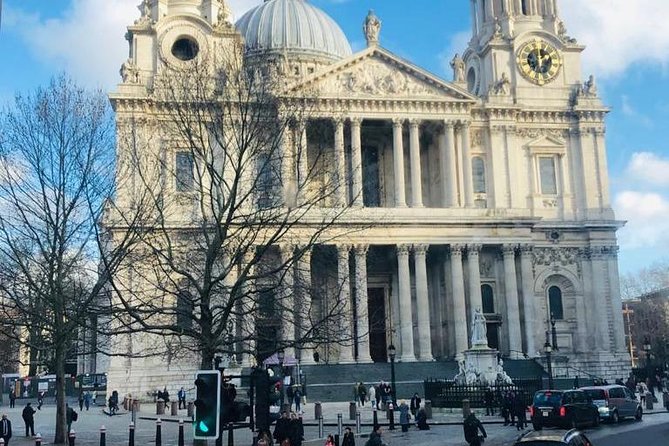 Highlights of London Sightseeing Private Tour with a Kid-Friendly Guide - How the Itinerary Breaks Down