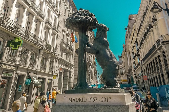 Historic Madrid: Exclusive Private Tour with a Local Expert - CentroCentro: Art and Views