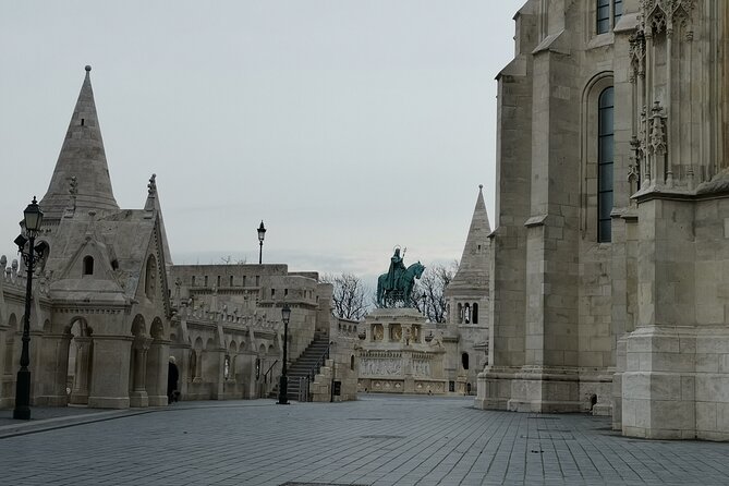 Historical and Cultural Guided Tour of Budapest - The Majesty of St. Stephen’s Basilica