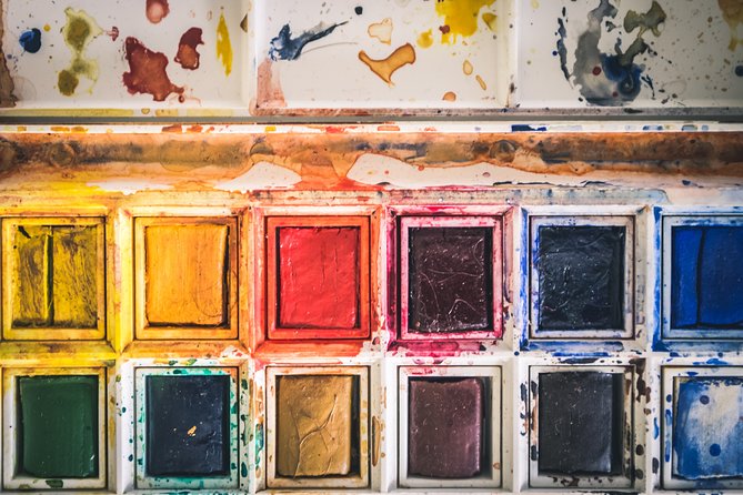 I DRAW Malaga: Art and Drawing Lesson - by OhmyGoodGuide! - The Art Materials and Local Tips