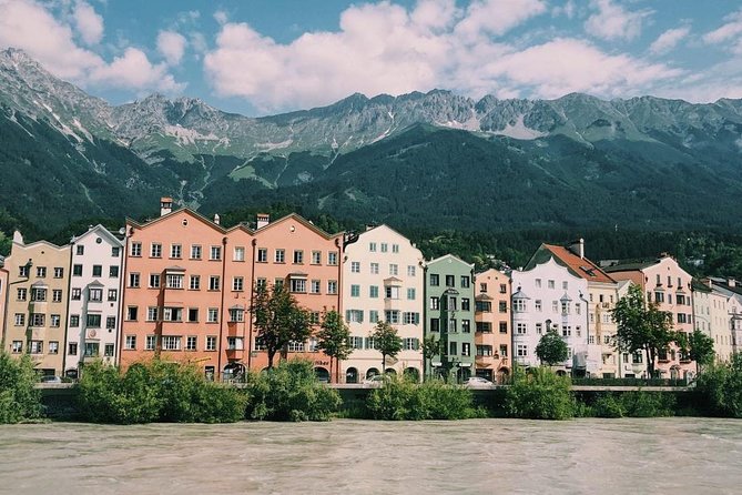 Innsbruck: places must see + swarovski, driver+local guide - FAQ
