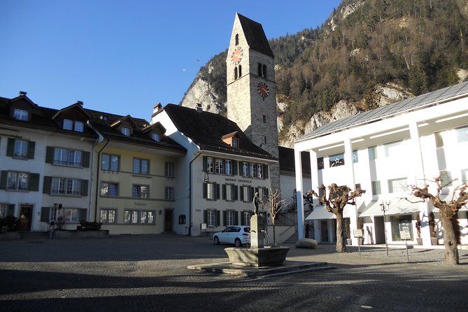 Interlaken Private Tour: Mountains Cows, Thun Lake, and Brienz Lake - Who Will Love This Tour?