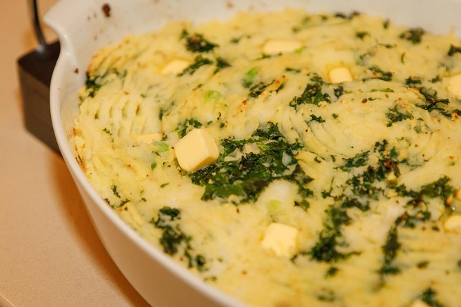 Irish Craic & Cuisine: Cooking Class & Dinner in Central Dublin - Who Is This Tour Best For?