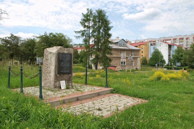 Krakow: Former Concentration Camp Plaszow Guided Tour - Final Thoughts