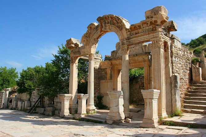 Kusadasi Port Private Ephesus Tour & Sirince Village with LUNCH - How It Feels in Practice