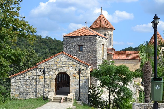 Kutaisi monasteries: Gelati, Motsameta, Bagrati. 3 hour tour - The Quality of Guides and Customer Experience