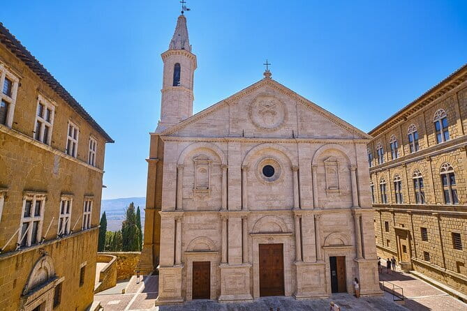 Lands of Brunello wine Pienza and Montalcino with Gourmet Lunch - Who Should Book This Tour?