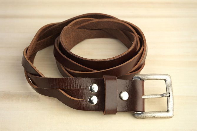 Leathercraft Workshop in the Rastro of Madrid - Authentic Experiences and Rave Reviews