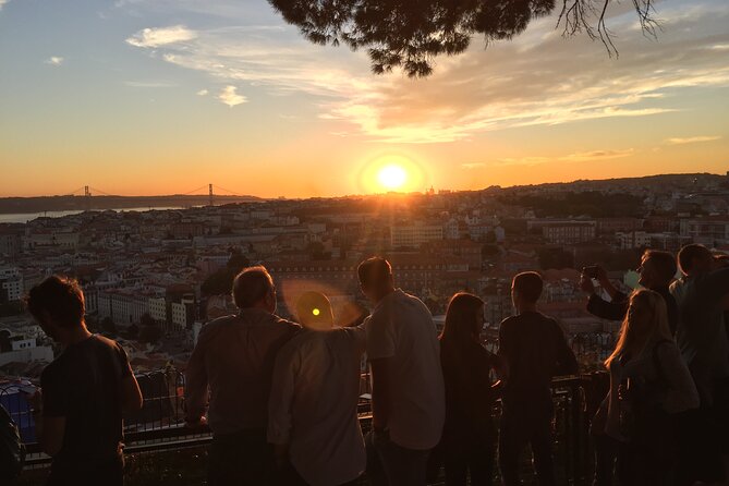 Lisbon Half day Tour in luxury car - Who Should Book This Tour?
