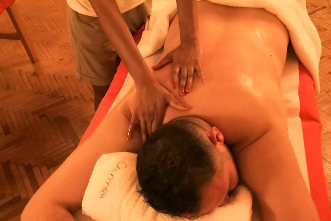 Luxury Private Experience Roman Bath with 50 min Massage. - Including a Bottle of Prosecco