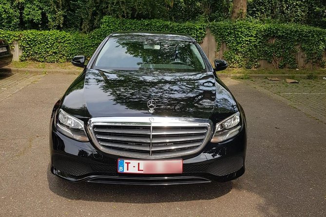 Luxury vehicle from Brussels airport to the city of Brussels - What About the Driver and Vehicle?