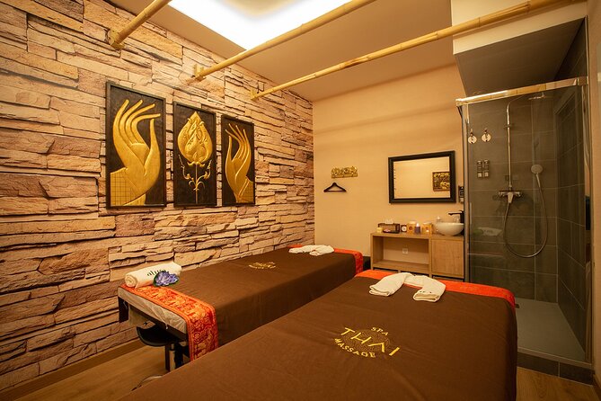 Massage of your choice of 60 min in the same room at THAI MASSAGE ALURA - The Value and the Experience