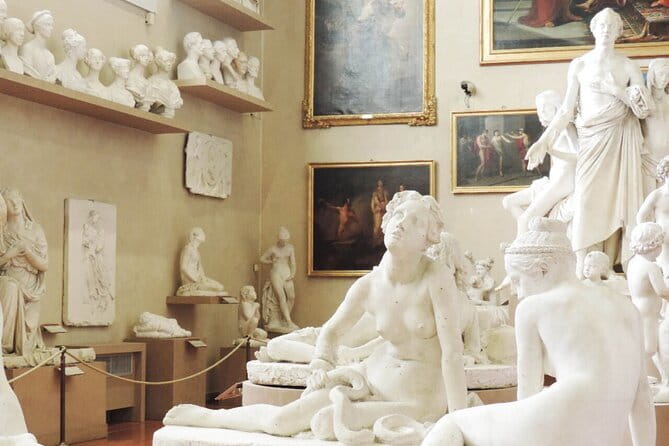 Michelangelos David Statue Fast Track Tickets - Navigating the Itinerary