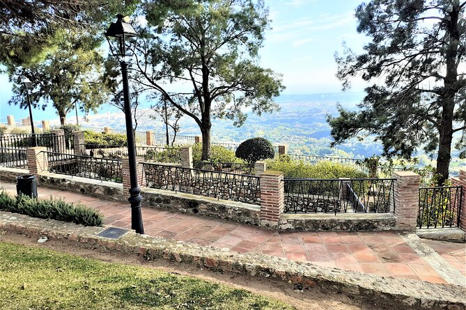 Mijas Pueblo: private walking tour by Tours in Malaga - The Sum Up