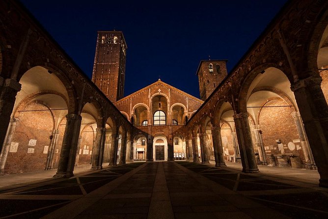 Milan by night private guided tour, by car - Authentic Review Insights