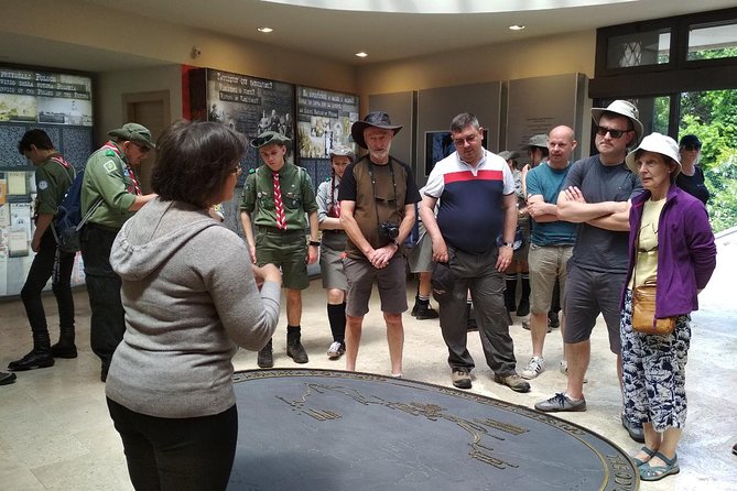 Monte Cassino Battlefield tour by Anna Priora historianguide - An Experience Valued for Its Depth and Authenticity