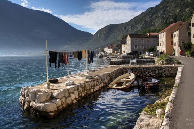 Montenegro & Bosnia in 1day: 2 Countries Day Tour from Dubrovnik - What the Reviews Reveal