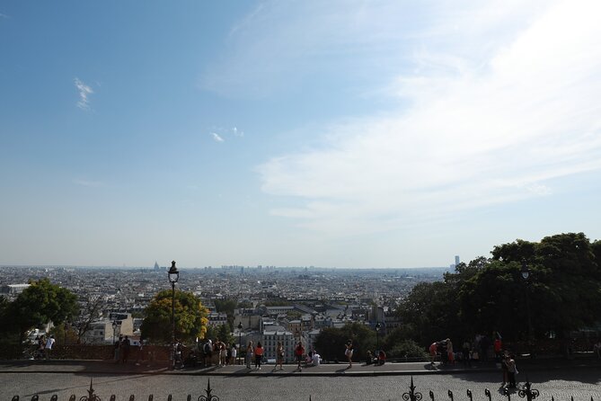 Montmartre Private Walking Tour - The Experience from a Travelers Perspective