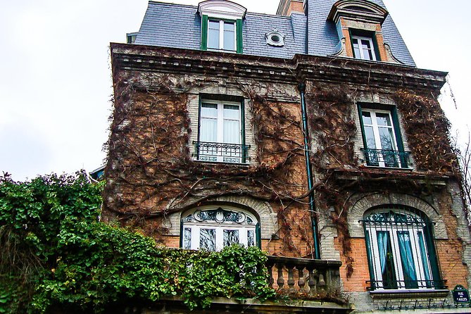 Montmartre Walking Tour with a Private Local Guide - FAQ