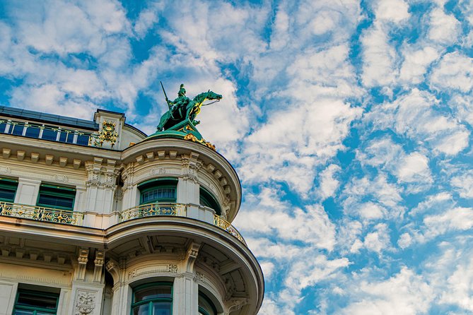 Munich to Vienna Private Transfer with 2 hours Sightseeing - Who Should Consider This Tour?