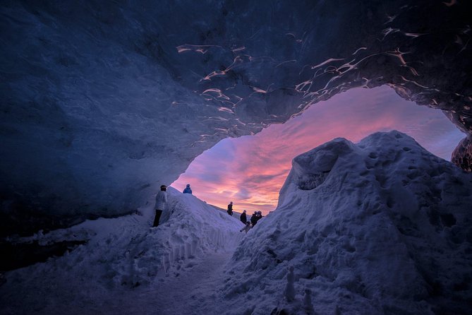 Natural Blue Ice Cave Tour of Vatnajökull Glacier from Jökulsárlón - Authentic Experiences and Guest Feedback