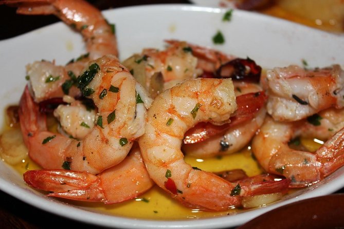 Night Tapas Walking Tour in Barcelona Modernist Area with Small Group and Dinner - Breakdown of the Itinerary and What to Expect