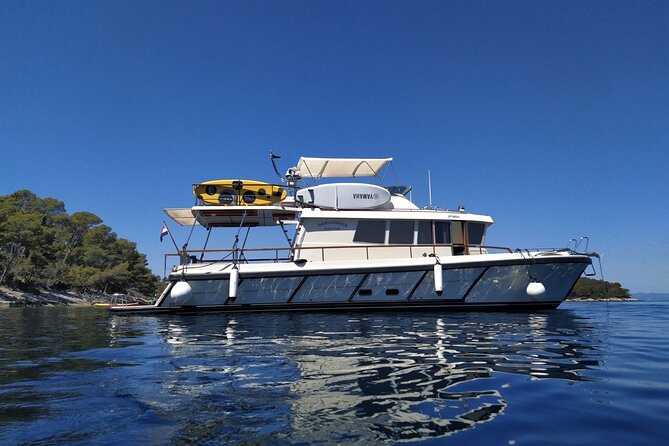Odysseus Cave Private Yacht Excursion from Korcula - Who is This Tour Best For?