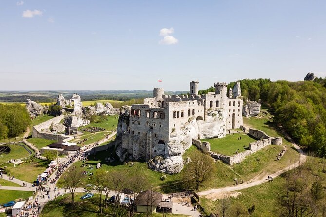 Ogrodzieniec Castle & Ojcow National Park Tour - FAQs