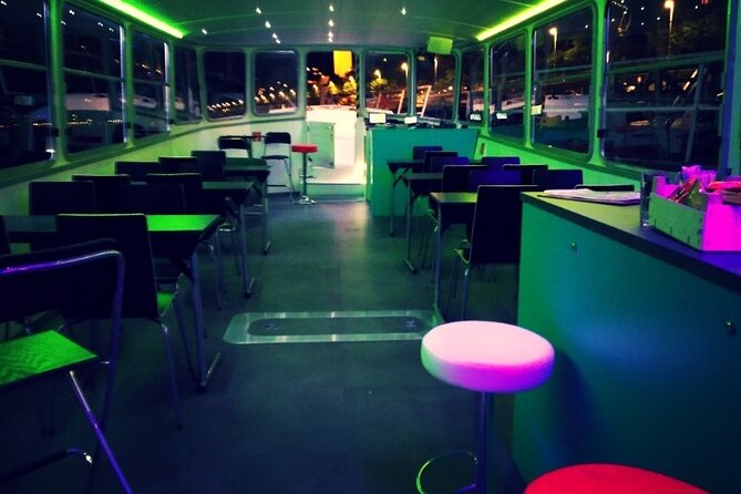 One hour Hen or Stag private party boat Budapest with unlimited beer and wine - The Sum Up: Is This the Right Choice for You?