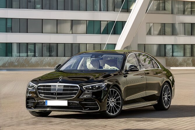Oslo : Private Transfer to/from Gardermoen Airport to city - What to Expect on the Day