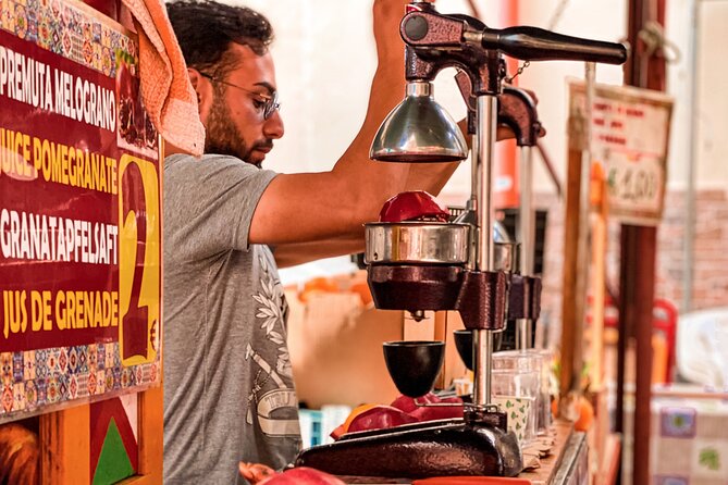 Palermo Street Food Tour: A Culinary Journey - The Lively Vucciria Market and Final Tastes