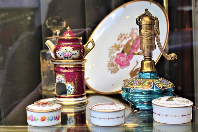 Paris Antiques Market Insider's Tour in Extra-Small Group - The Reviews: Authentic Perspectives from Past Travelers