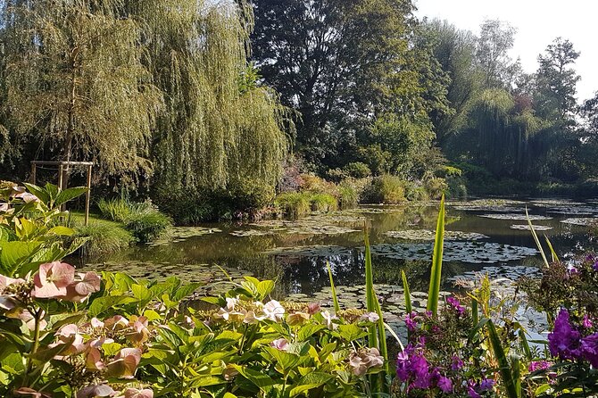 Paris to Giverny private tour Monet gardens house skip-the-line - FAQ