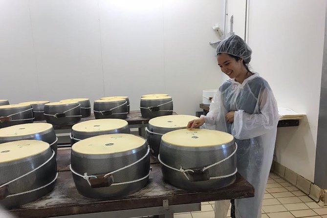 Parmigiano Reggiano & Aceto Balsamico Tradizionale - What You Can Expect: A Day Filled with Flavor and Stories