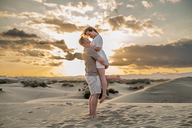 Photoshoot at Dunas Maspalomas in Desert Beach Ocean View - Practical Details: Timing, Cost, and Group Size