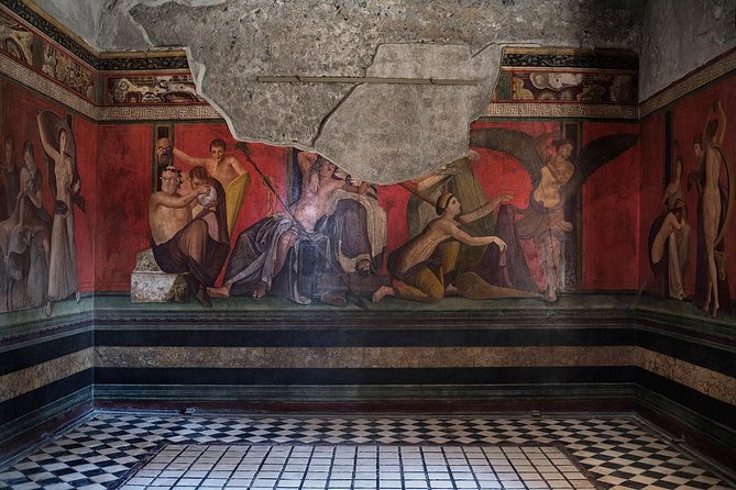 Pompeii excavations: skip-the-line private tour - The Experience Provider: Trentaremi