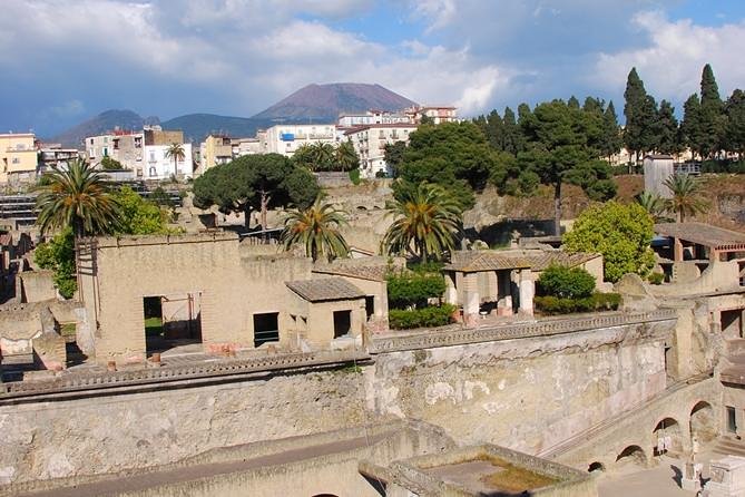 Pompeii & Herculaneum Day Trip from Naples with Lunch - Final Thoughts: Is This Tour Right for You?