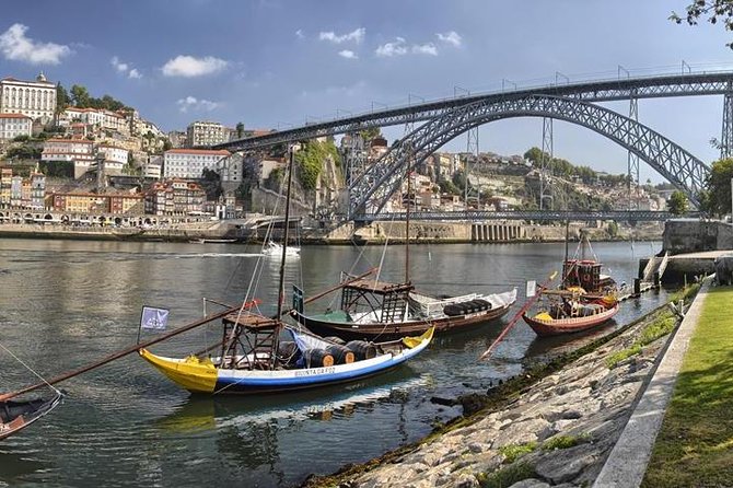 Porto City Tour with Wine Tasting - Authenticity and Guides