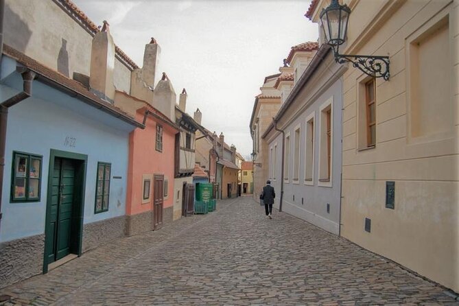 Prague Castle Audio Guide (no admission ticket included) - What Travelers Are Saying