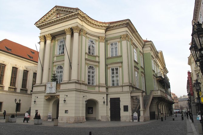 Prague Old Town Highlights Walking Tour - What Makes This Tour Stand Out?